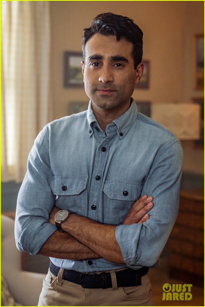 Photo: kat elliot school dance way home return episode five 09 | Photo ...