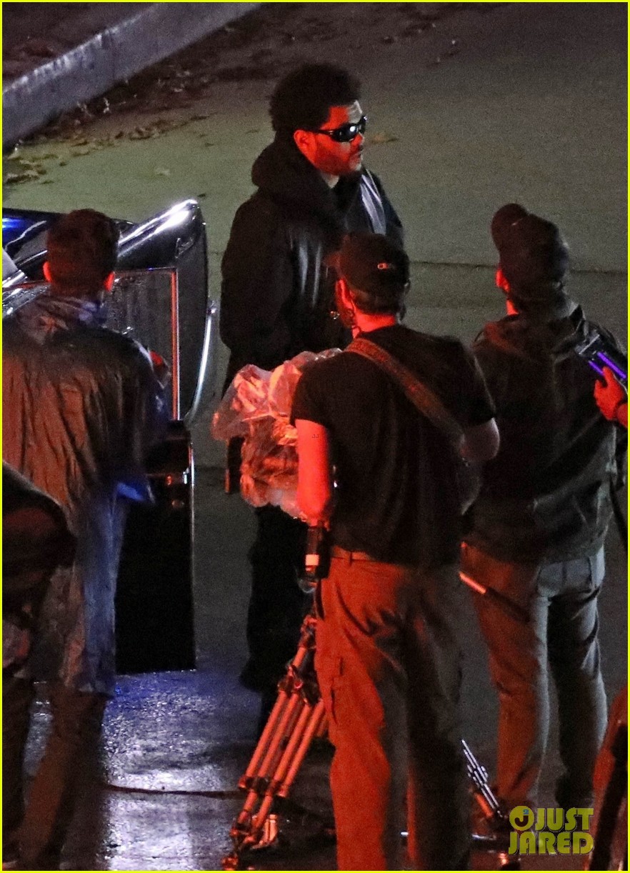 The Weeknd Shoots Night Scenes for a New Music Video: Photo 4891932 ...