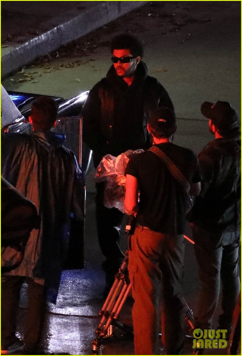 The Weeknd Shoots Night Scenes for a New Music Video: Photo 4891933 ...