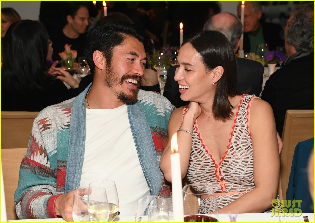 Michelle Yeoh Has 'Crazy Rich Asians' Reunion With Henry Golding & Ken ...