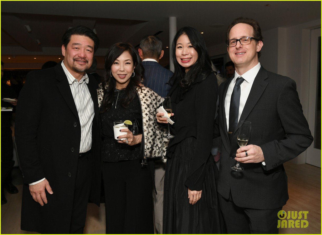 Michelle Yeoh Has 'Crazy Rich Asians' Reunion With Henry Golding & Ken ...