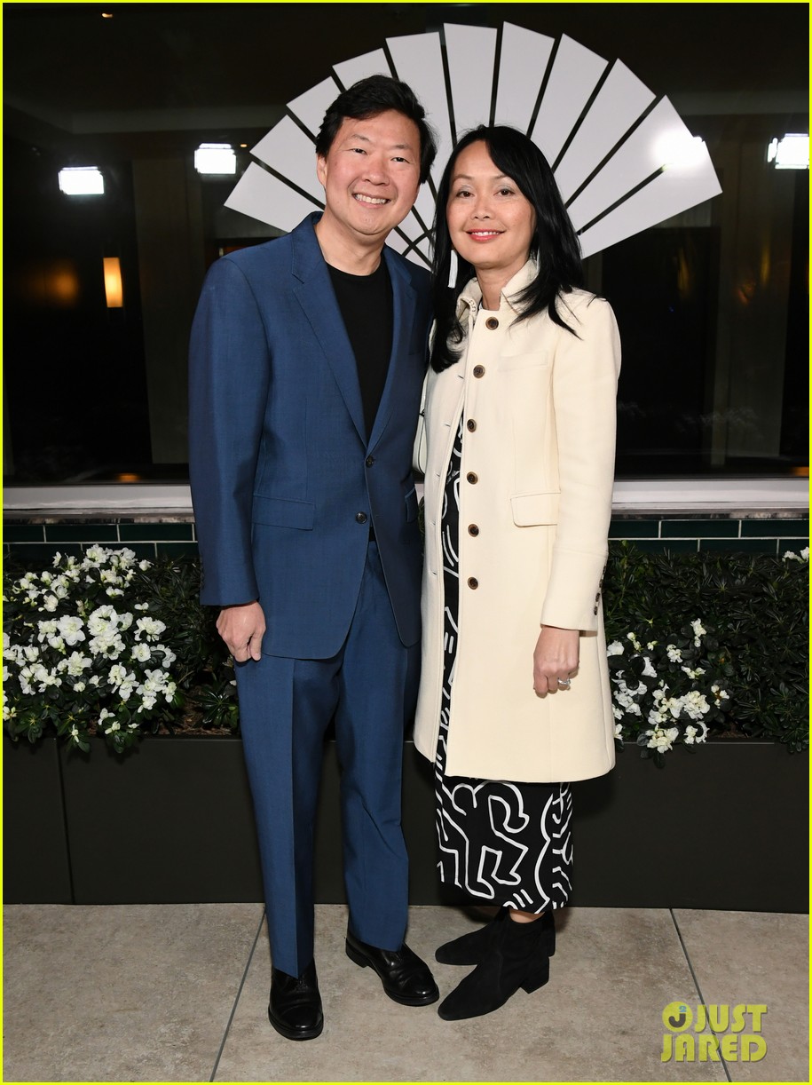 Michelle Yeoh Has 'Crazy Rich Asians' Reunion With Henry Golding & Ken ...