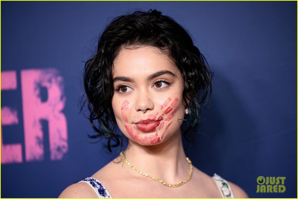 Auli'i Cravalho Reveals The Reason For Red Handprint On Her Face at ...