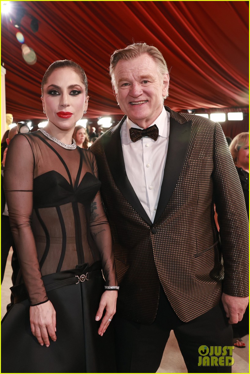 The Banshees of Inisherin's Brendan Gleeson & Barry Keoghan Bring Their ...