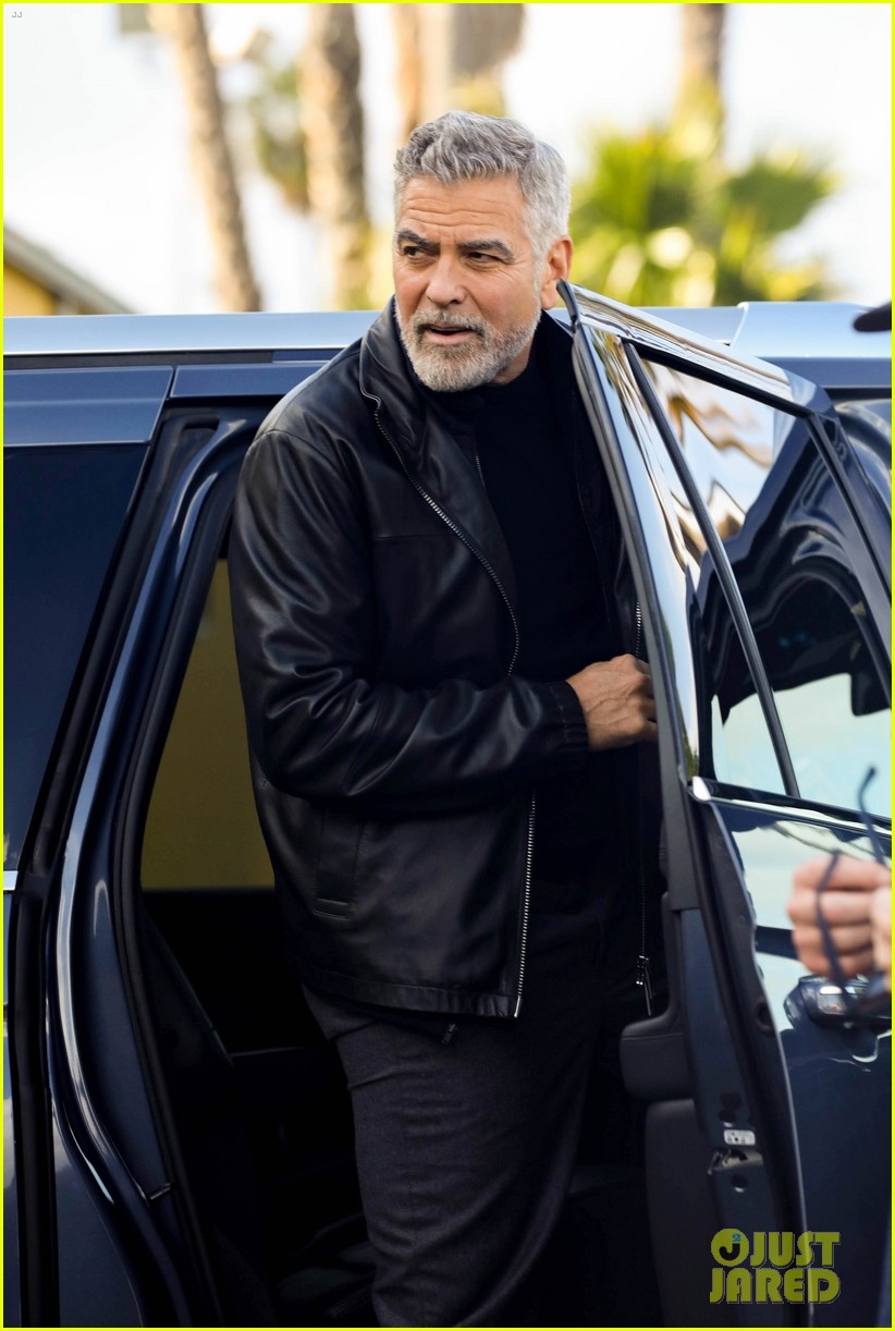 Brad Pitt & George Clooney Arrive on Set to Continue Filming 'Wolves ...