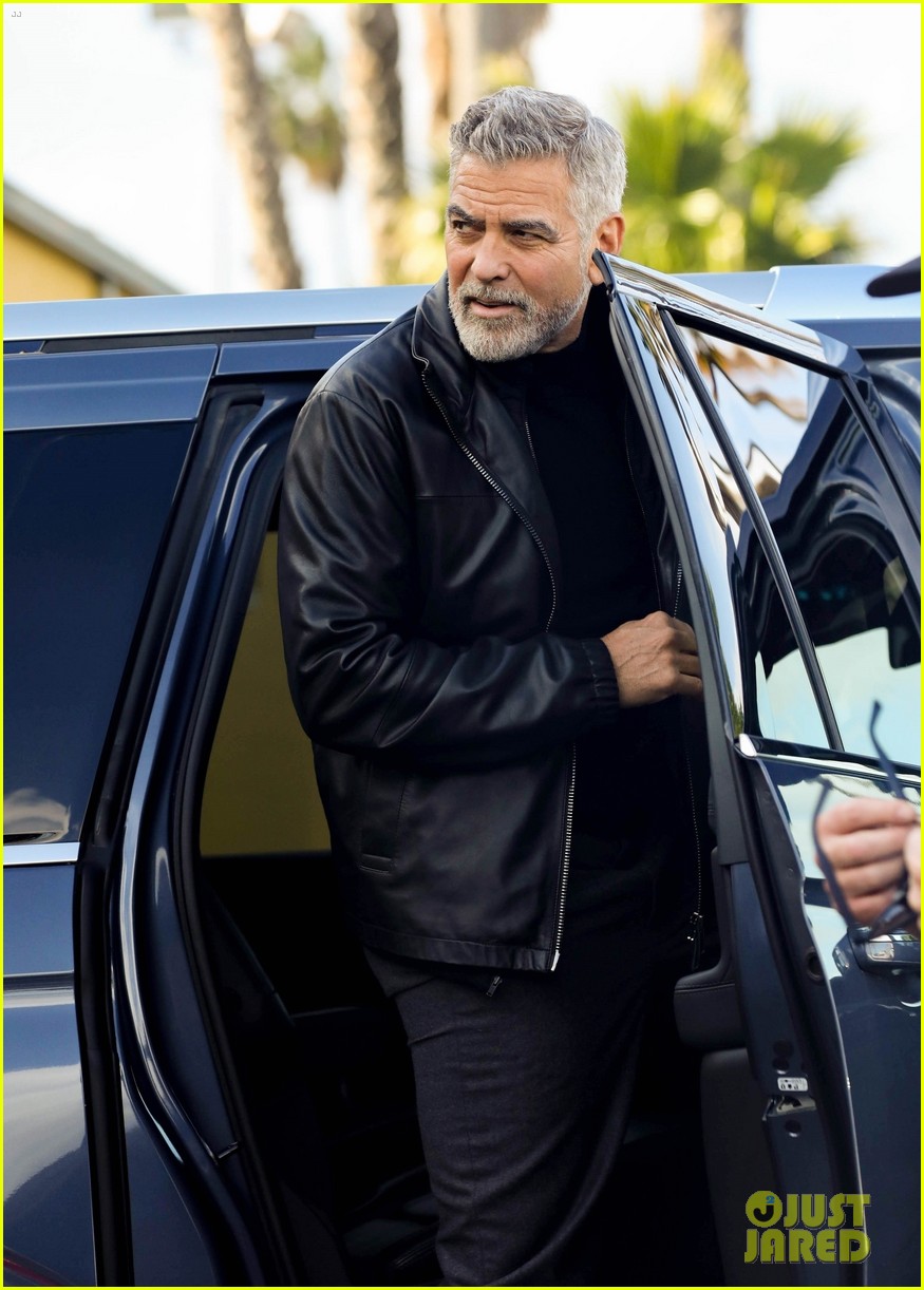 Brad Pitt & George Clooney Arrive on Set to Continue Filming 'Wolves ...