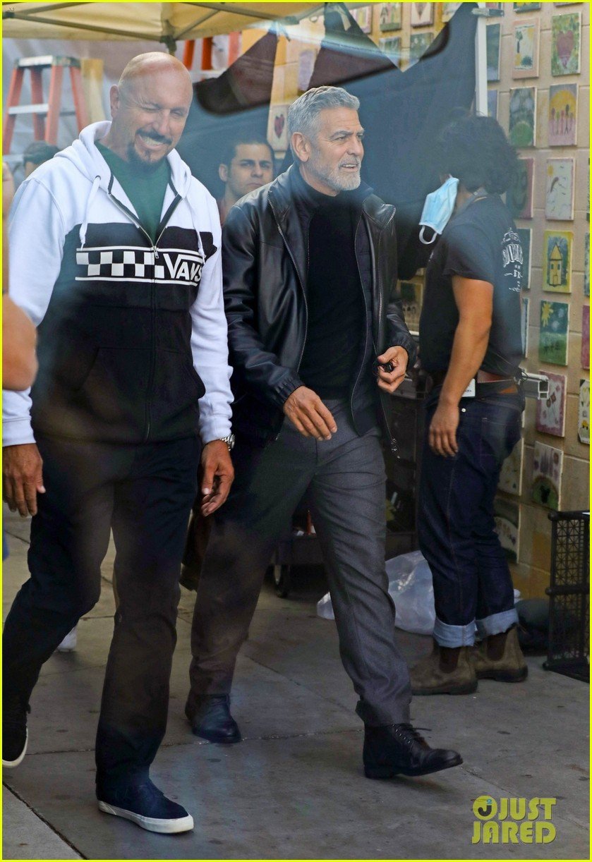Brad Pitt & George Clooney Arrive on Set to Continue Filming 'Wolves ...