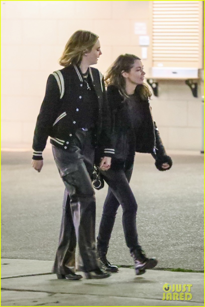 Cara Delevingne & Girlfriend Minke Hold Hands on Dinner Date in L.A ...