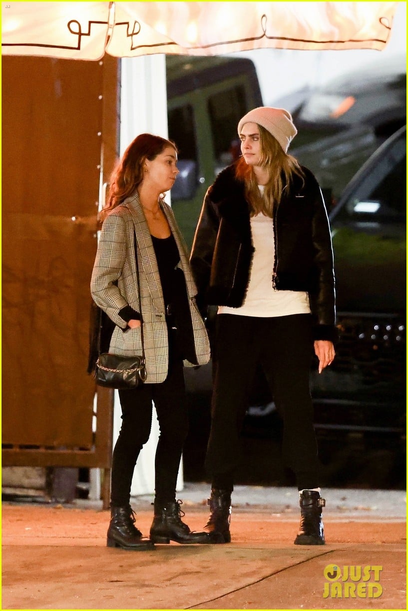 Who is Cara Delevingne's Girlfriend Minke? Get to Know Her Musician ...