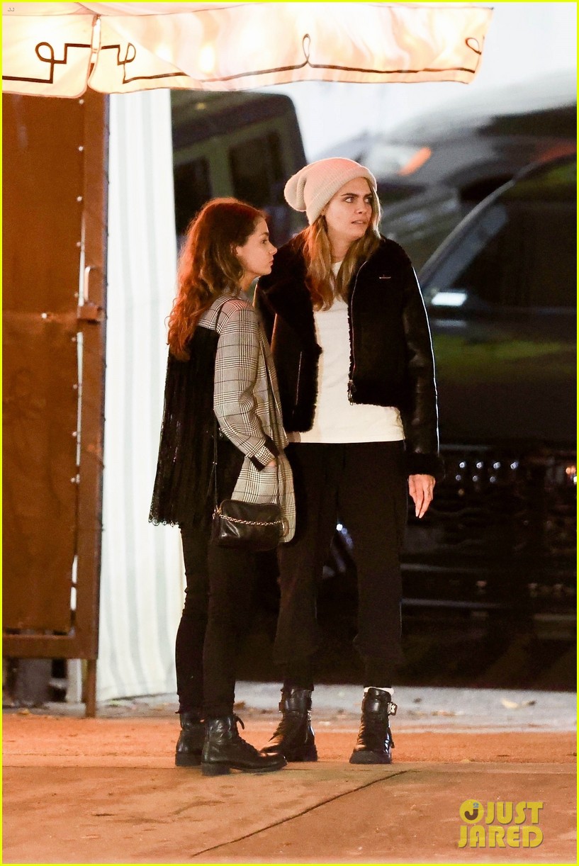 Who is Cara Delevingne's Girlfriend Minke? Get to Know Her Musician ...