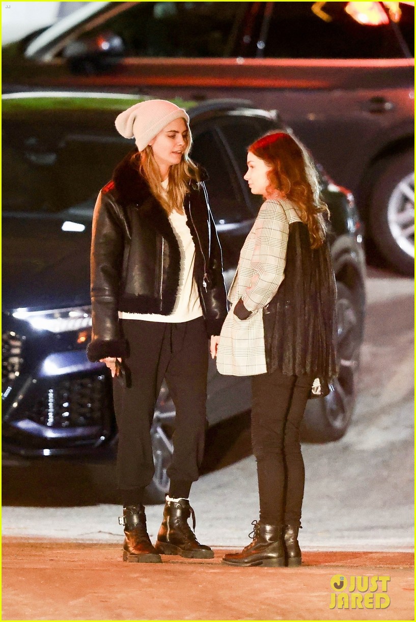 Who is Cara Delevingne's Girlfriend Minke? Get to Know Her Musician ...