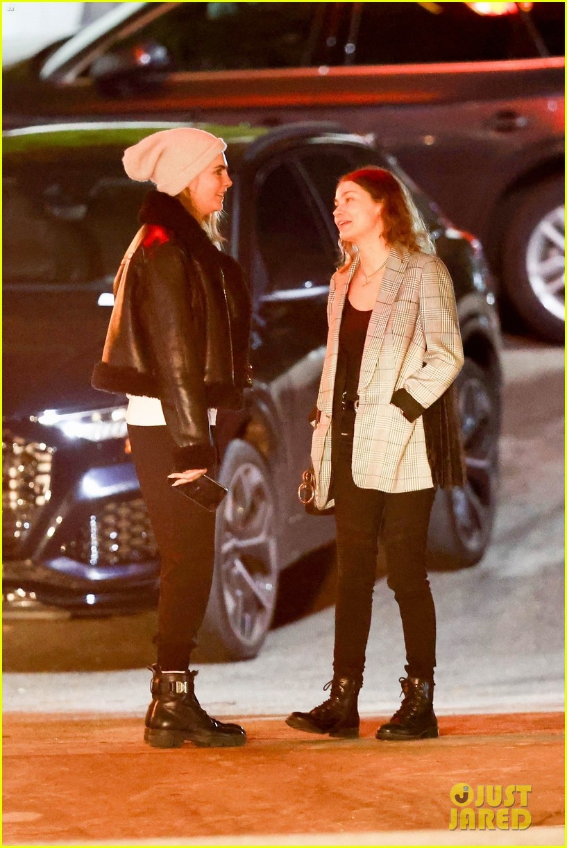 Who is Cara Delevingne's Girlfriend Minke? Get to Know Her Musician ...