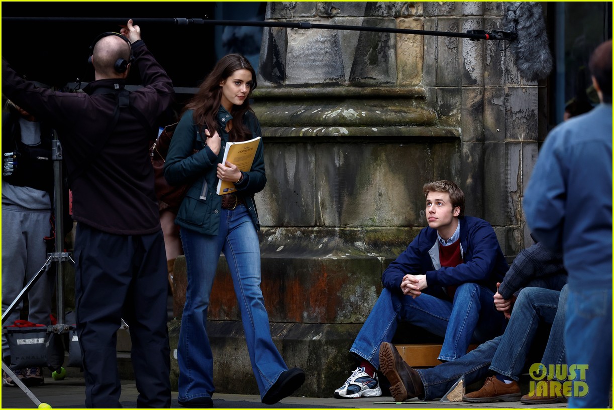 'The Crown' Begins Filming Prince William & Kate Middleton Scenes - See ...