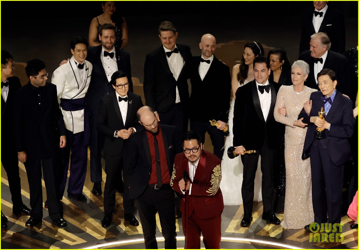 'Everything Everywhere All at Once' Wins Best Picture at Oscars 2023!: Photo 4907305 | Oscars ...