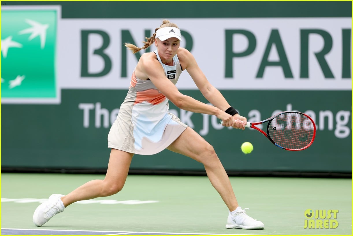 Elena Rybakina Sinks #1 Iga Swiatek & #2 Aryna Sabalenka, Crowned ...