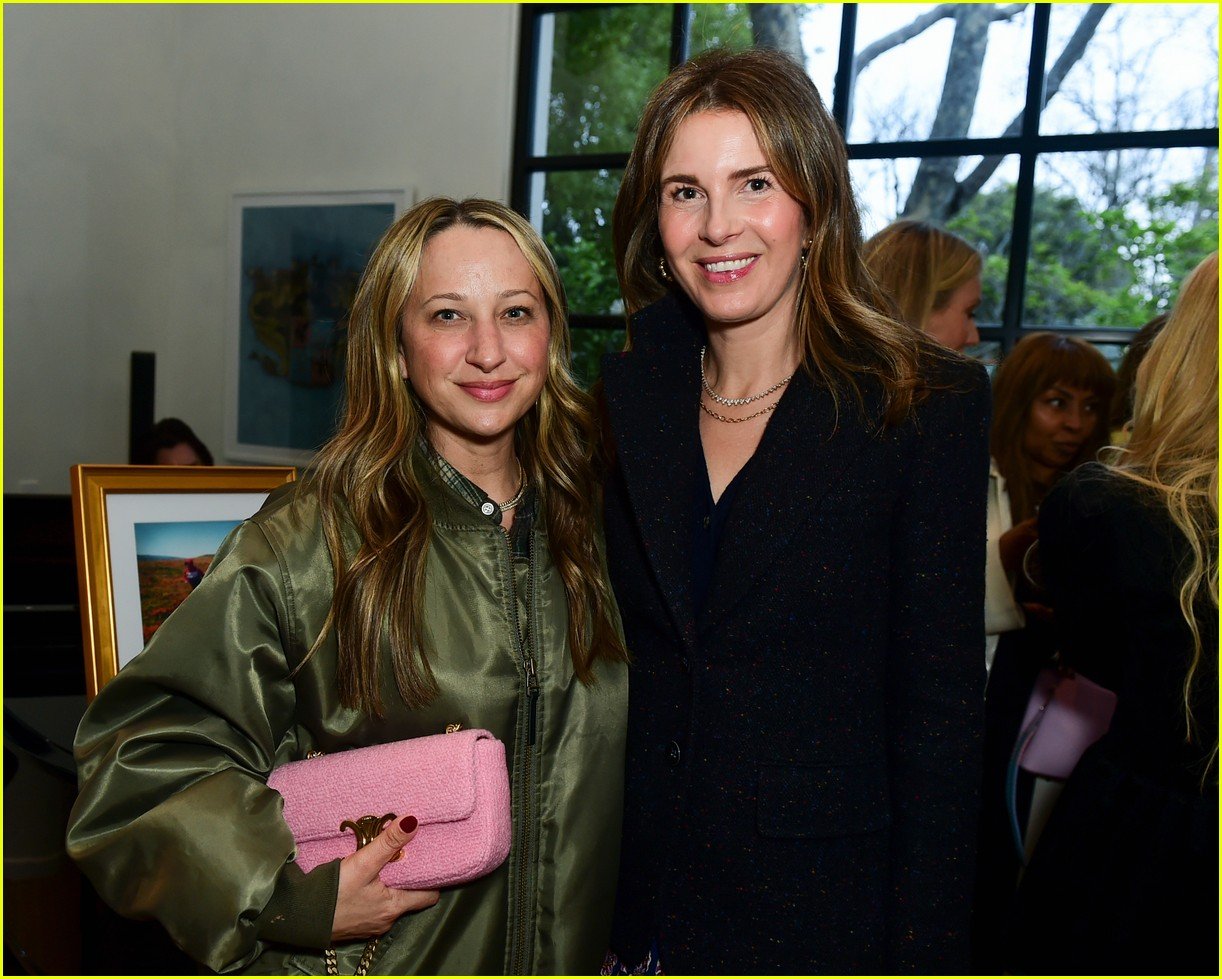 Gwyneth Paltrow Celebrates New Goop Drop With Maria Shriver at Star ...