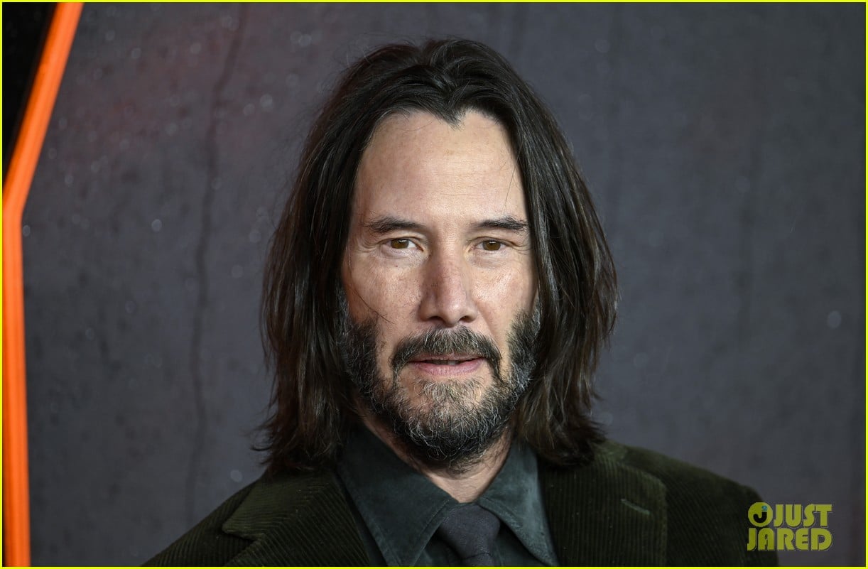Keanu Reeves Kicks Off The First Of Many 'John Wick: Chapter 4' Premieres in London: Photo ...