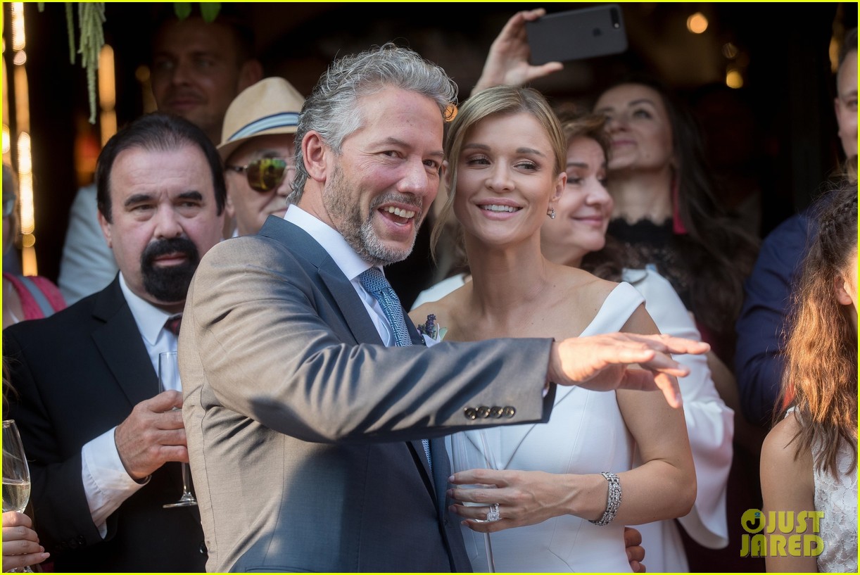 RHOM's Joanna Krupa & Douglas Nunes Split, Divorce Papers List Reason ...