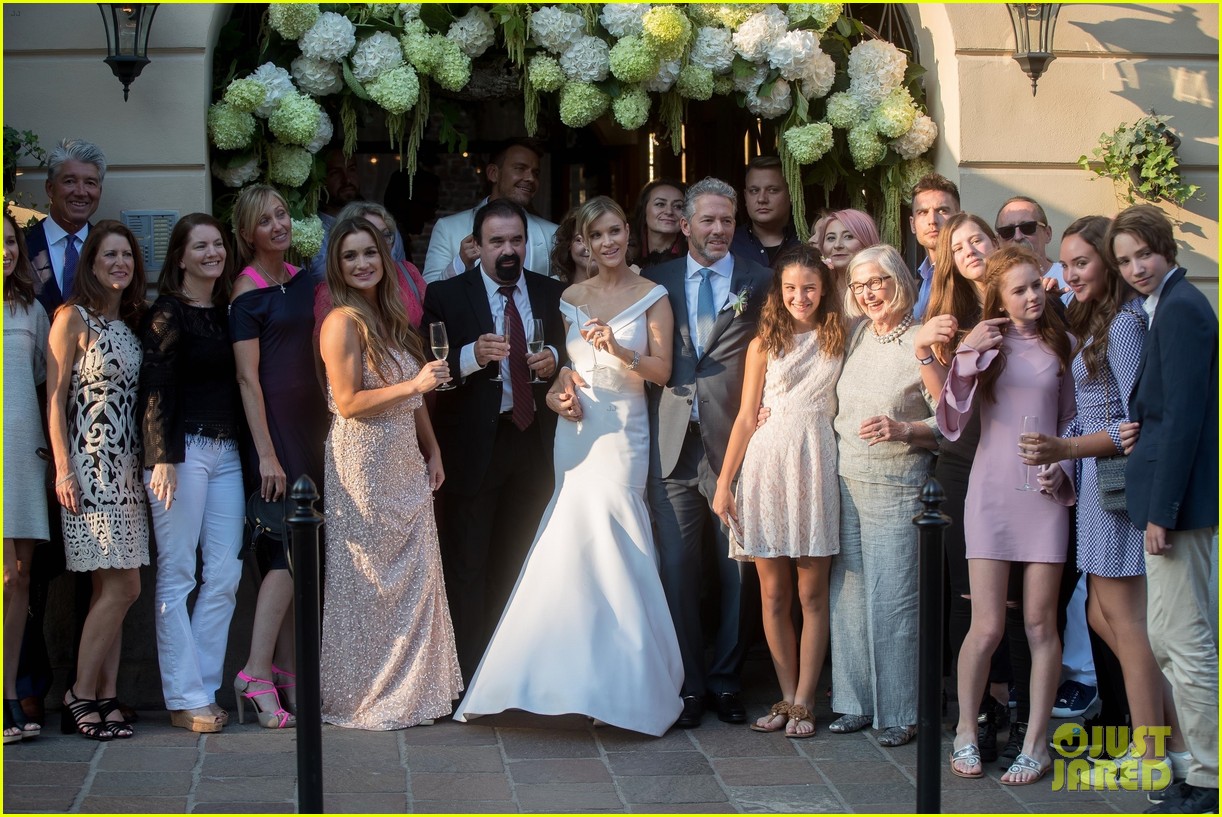 RHOM's Joanna Krupa & Douglas Nunes Split, Divorce Papers List Reason ...