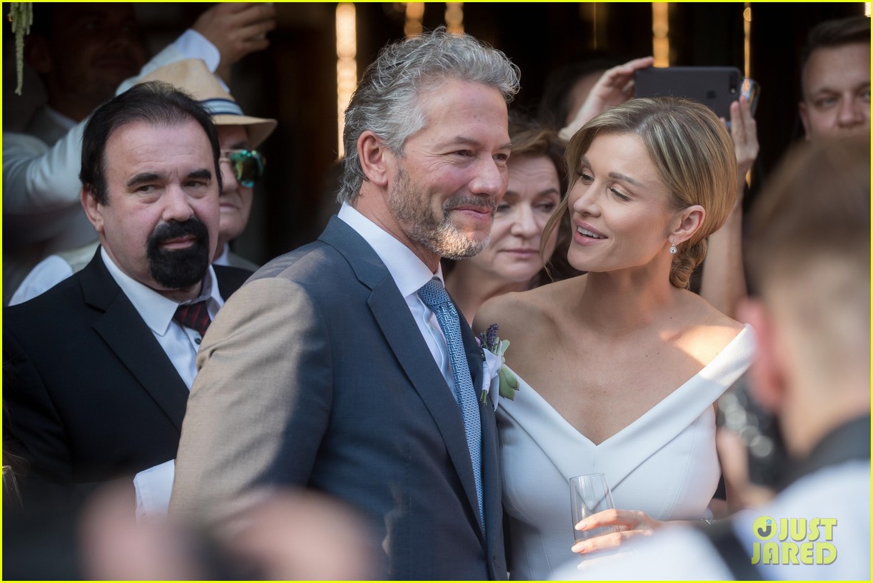 RHOM's Joanna Krupa & Douglas Nunes Split, Divorce Papers List Reason ...