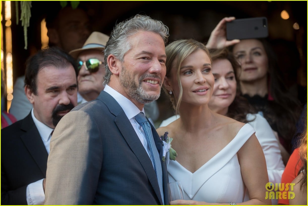 RHOM's Joanna Krupa & Douglas Nunes Split, Divorce Papers List Reason ...