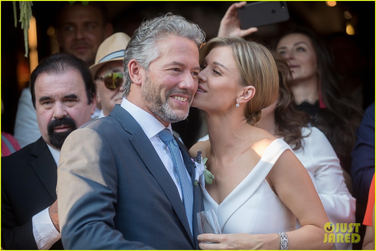 RHOM's Joanna Krupa & Douglas Nunes Split, Divorce Papers List Reason ...