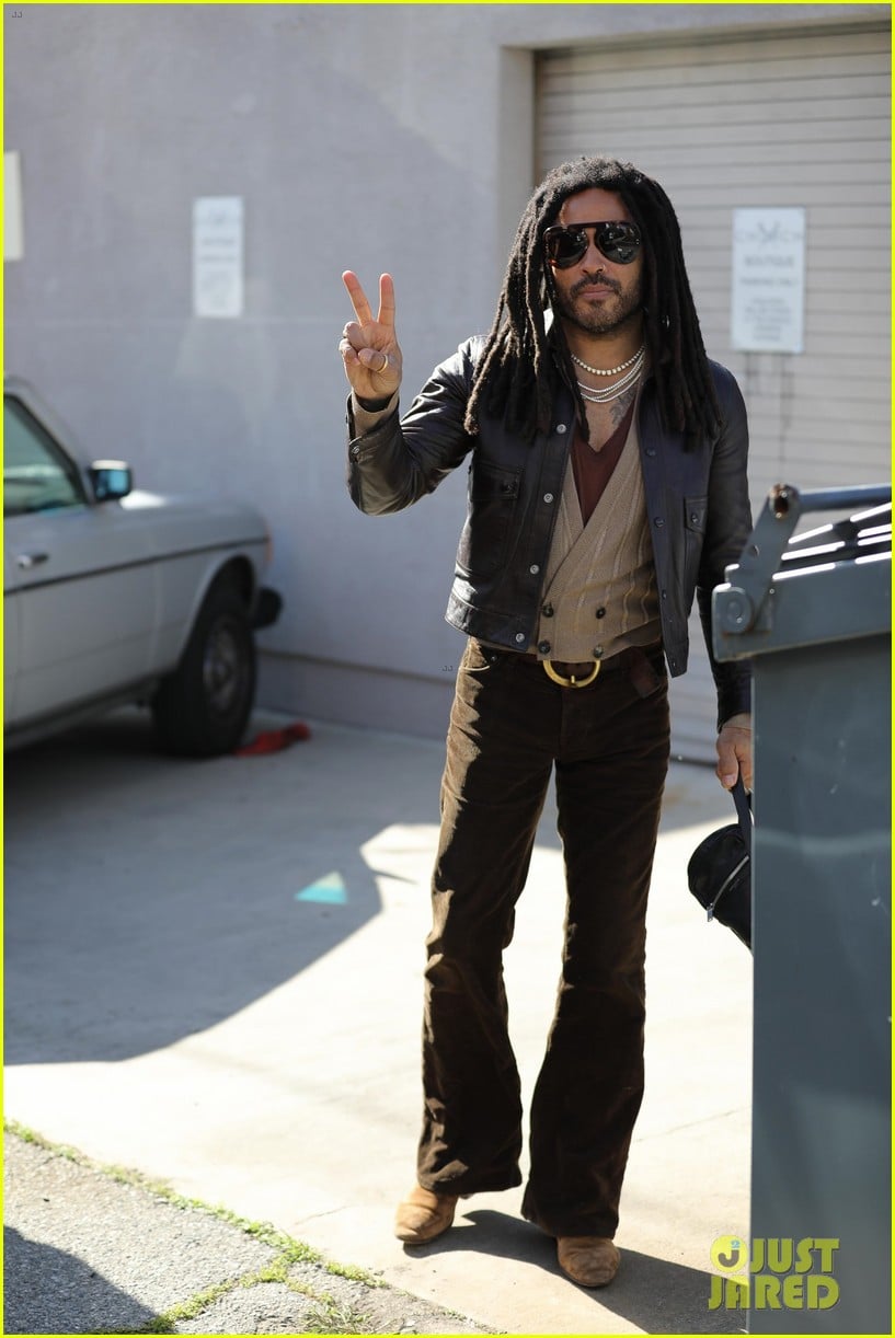 Lenny Kravitz Reflects on Hunger Games' Long-Lasting Legacy, Being ...