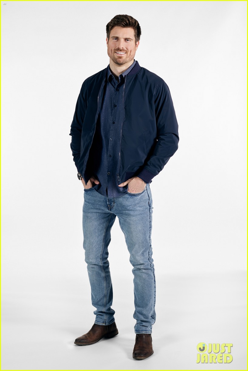 Hallmark Channel's 'The Love Club: Nicole's Pen Pal' Focuses On The ...