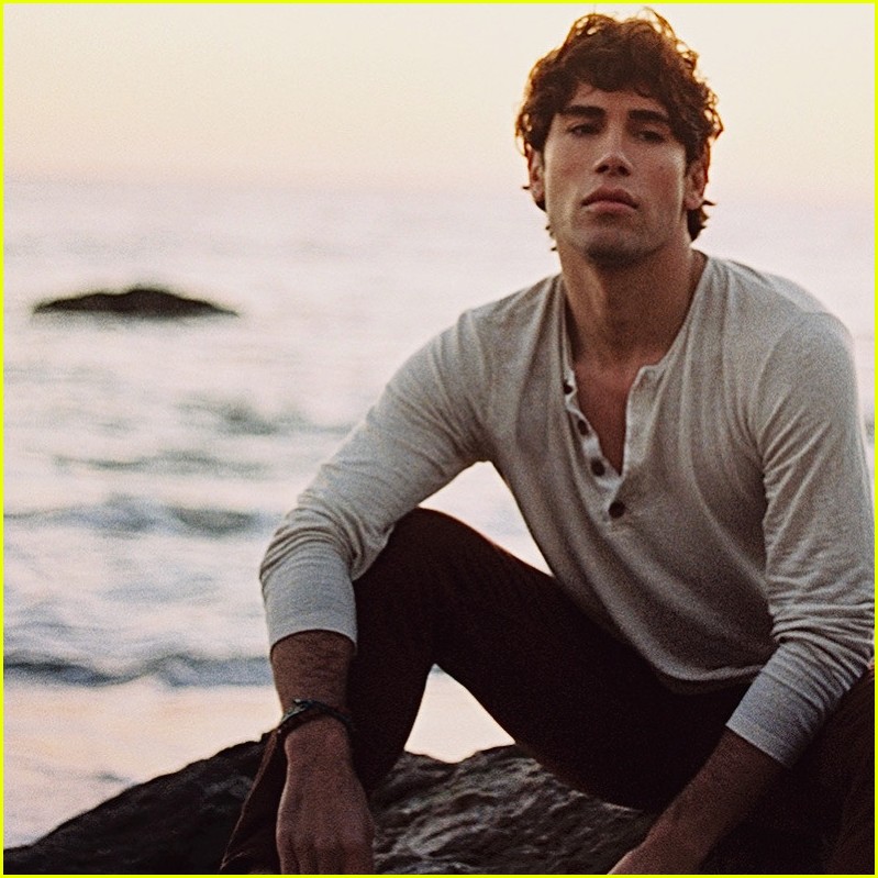 Matthew Paul Murray Wants Listeners To 'Have Your Way With Me ...