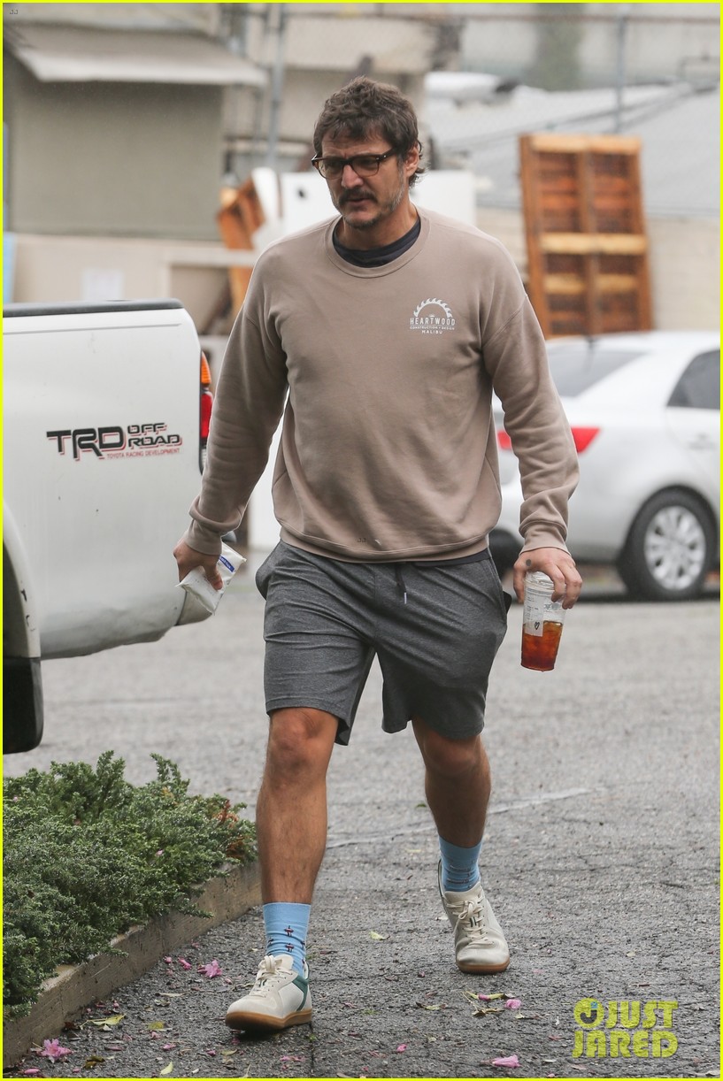 Pedro Pascal Spotted Out in L.A. After Hanging Out with Bradley Cooper ...