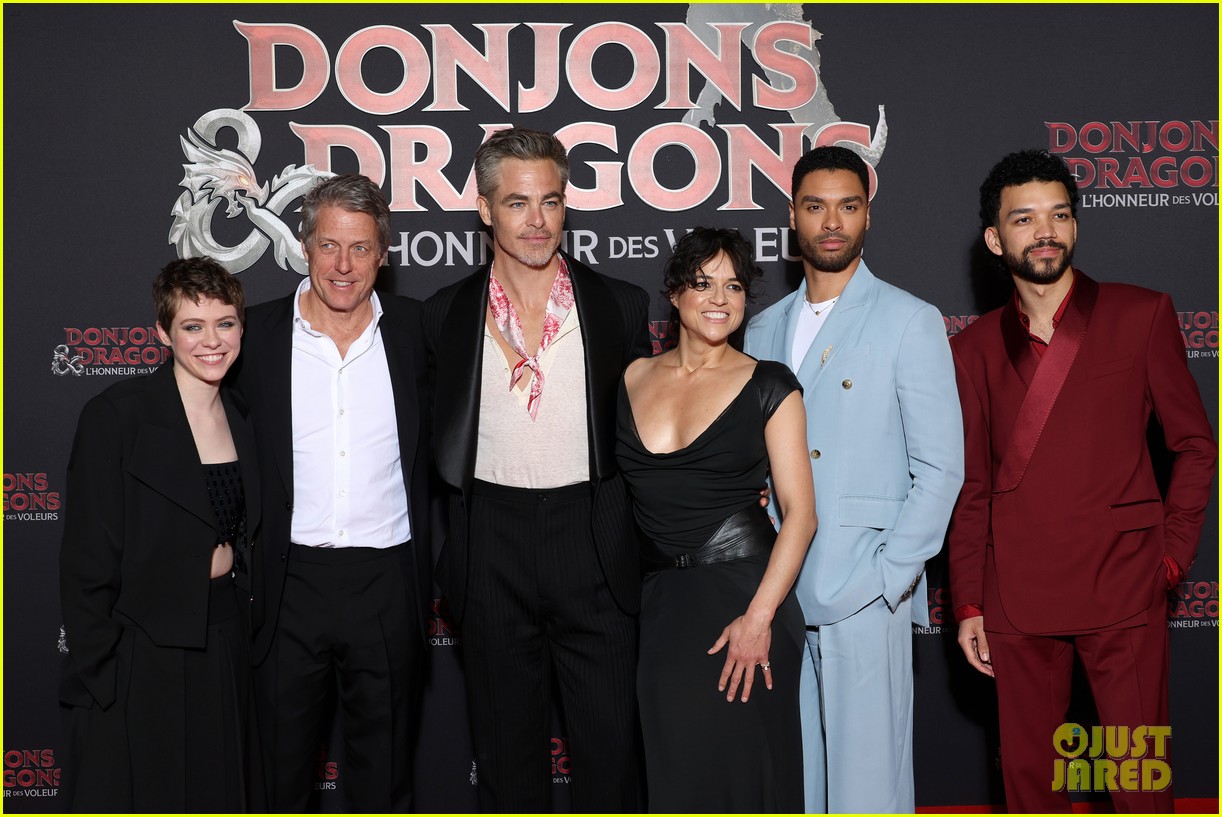 Chris Pine Reveals Working on 'Dungeons & Dragons' With Michelle ...