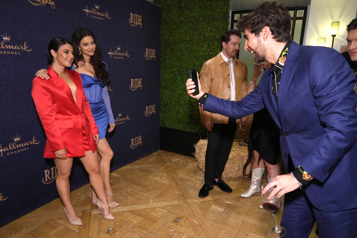 Chyler Leigh Supports Tiera Skovbye, Nancy Travis & More at Hallmark's ...