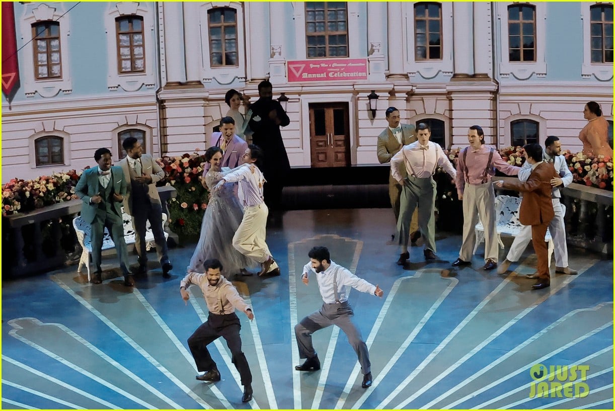 'RRR' Performance of 'Naatu Naatu' at Oscars 2023 Faces Lip-Syncing ...