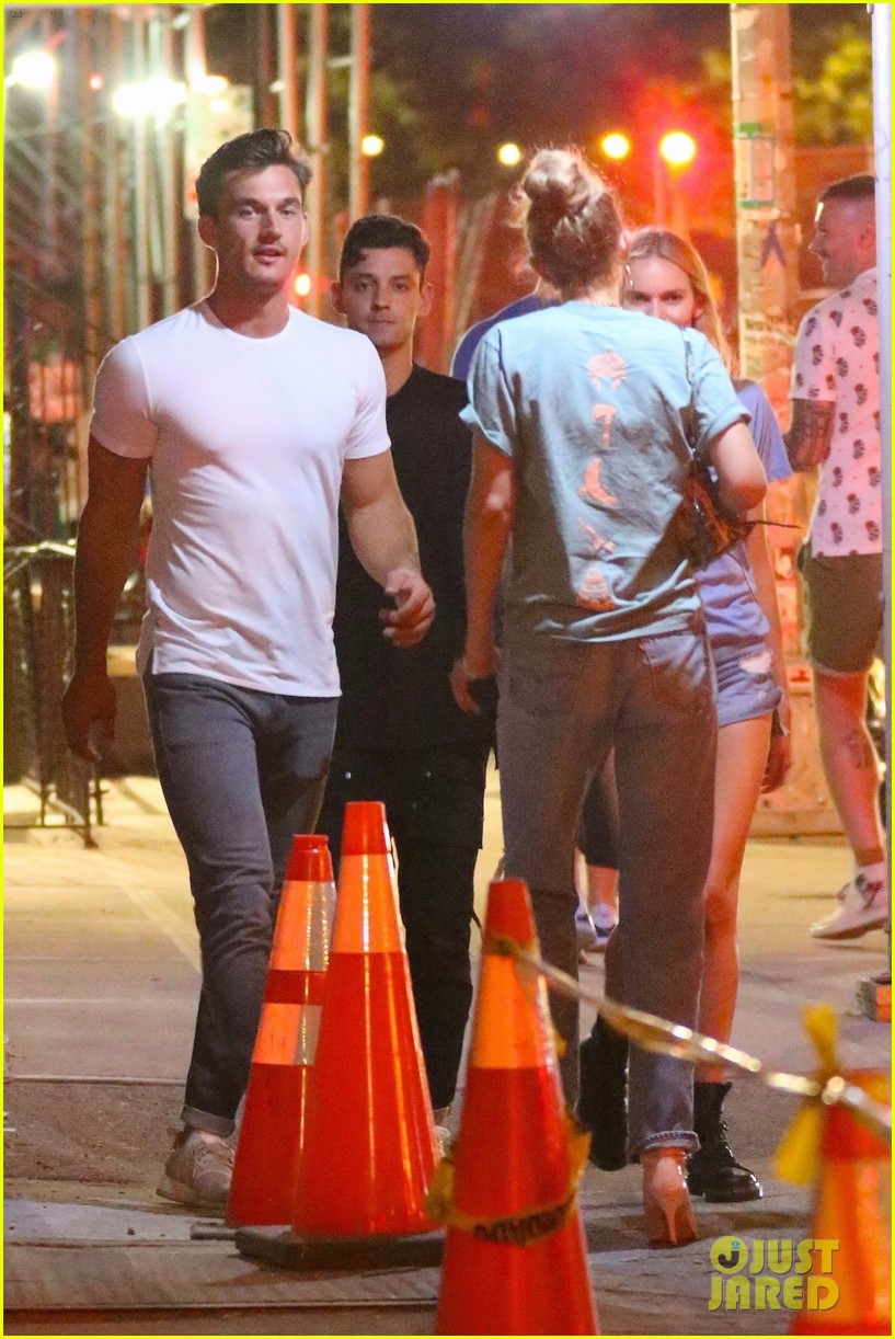 Tyler Cameron Had Just $200 to His Name While Dating Gigi Hadid ...