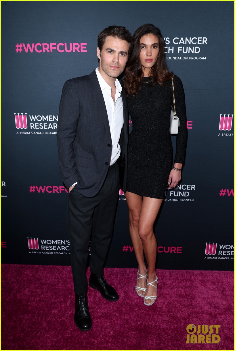 Adam Levine & Behati Prinsloo Pack On The PDA at the Unforgettable ...