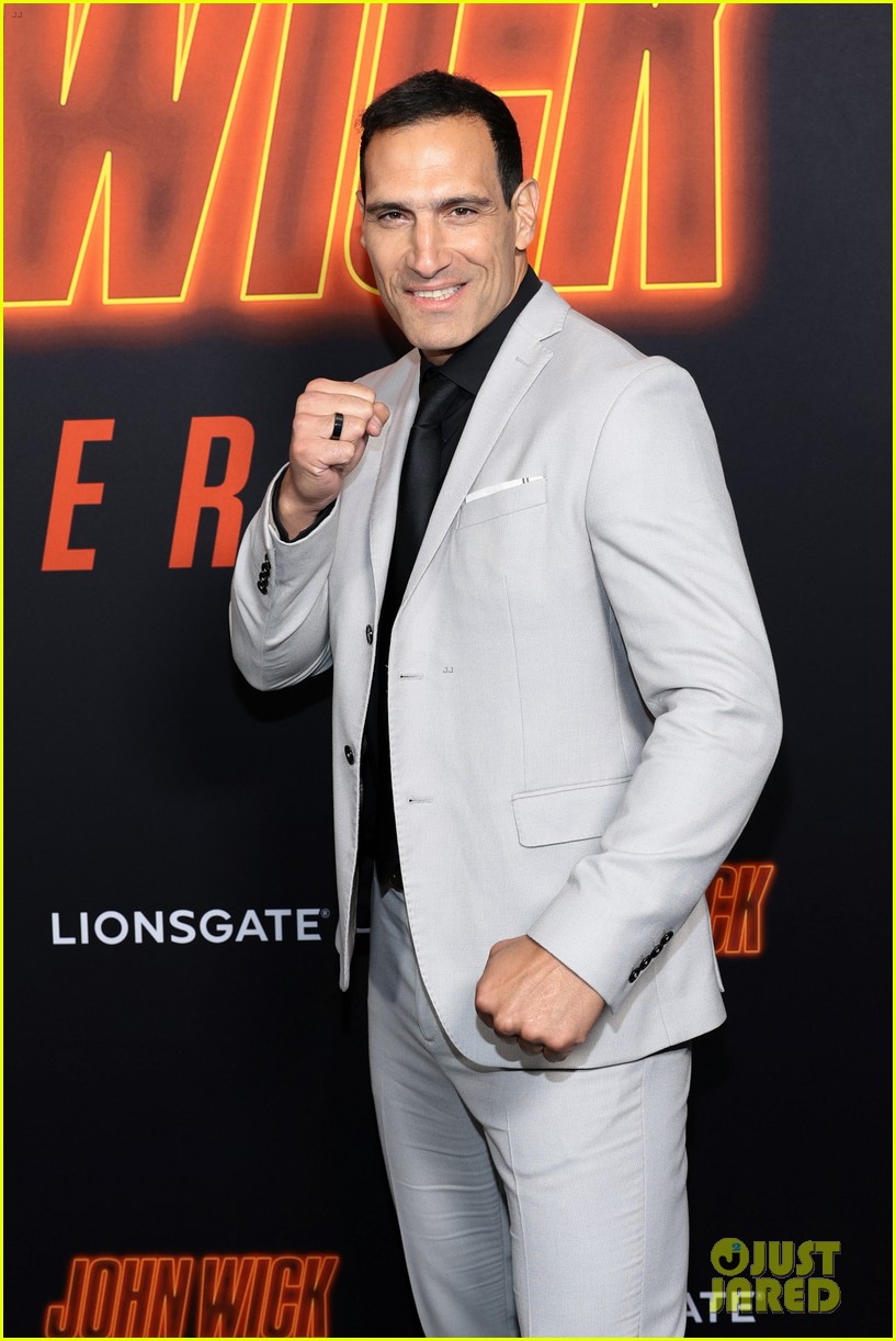 Keanu Reeves Brings 'John Wick: Chapter 4' to NYC!: Photo 4909281 ...