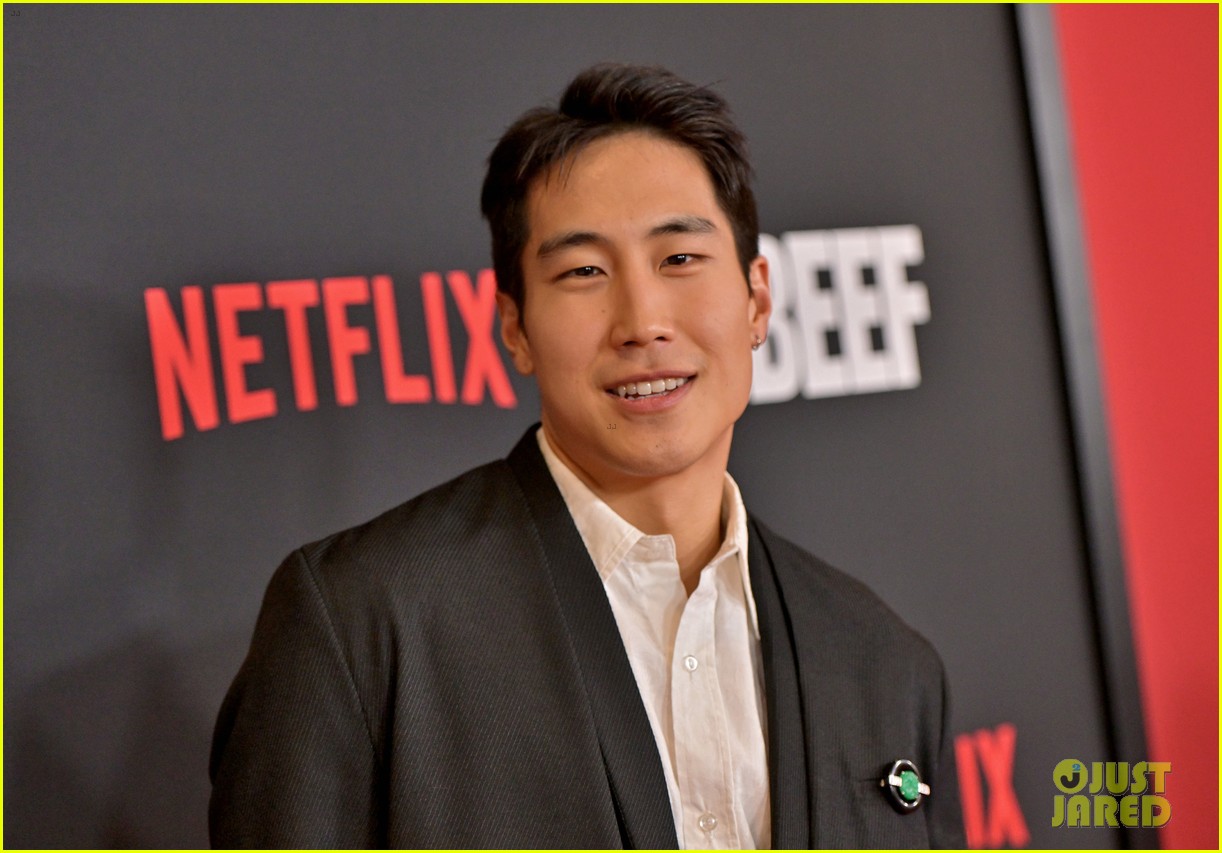 Ali Wong & Steven Yeun Step Out for Netflix's 'BEEF' Premiere in L.A ...