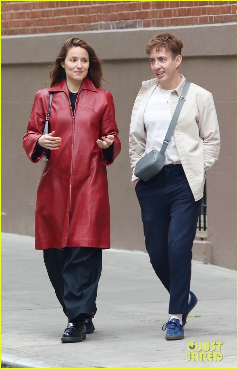 'Glee' Stars Dianna Agron & Kevin McHale Just Reunited in NYC & We Have ...