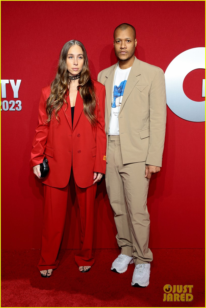 GQ Honors Donald Glover, Hoyeon Jung, & More at Star-Studded Global ...