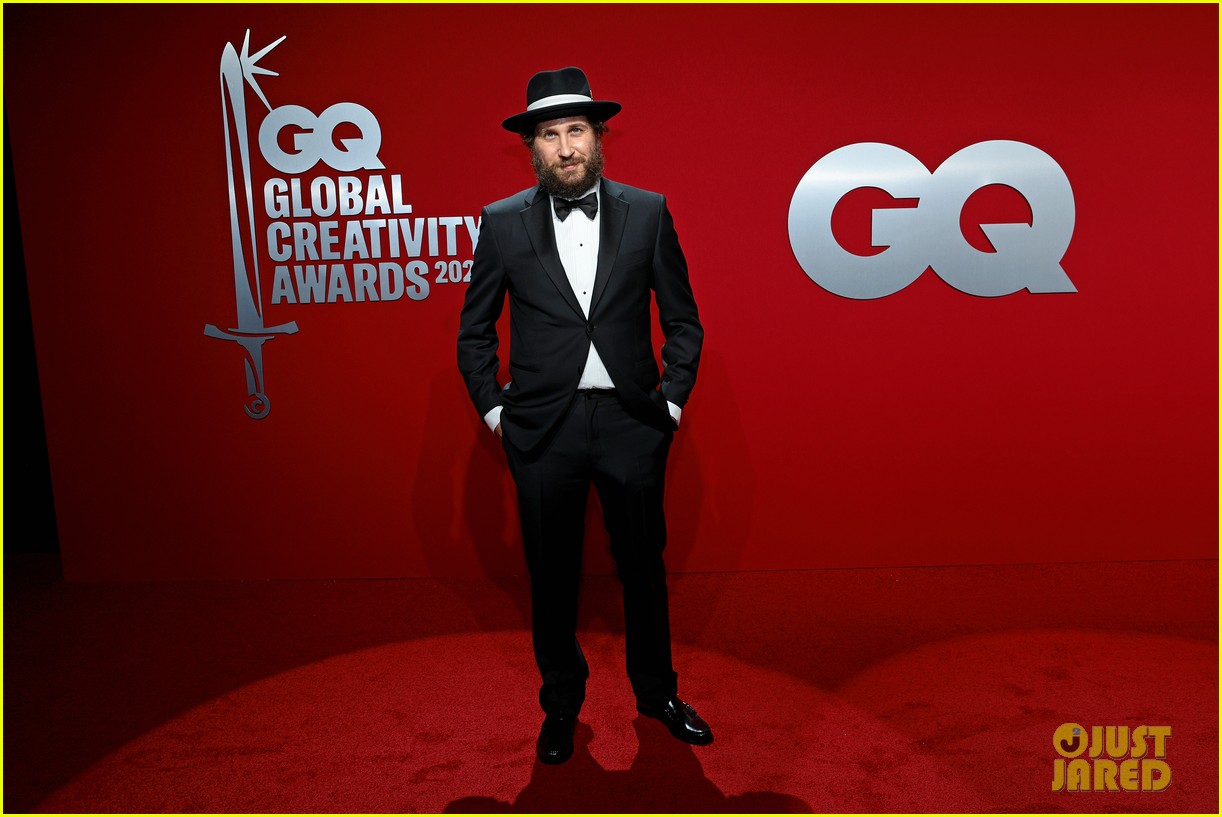 GQ Honors Donald Glover, Hoyeon Jung, & More at Star-Studded Global ...