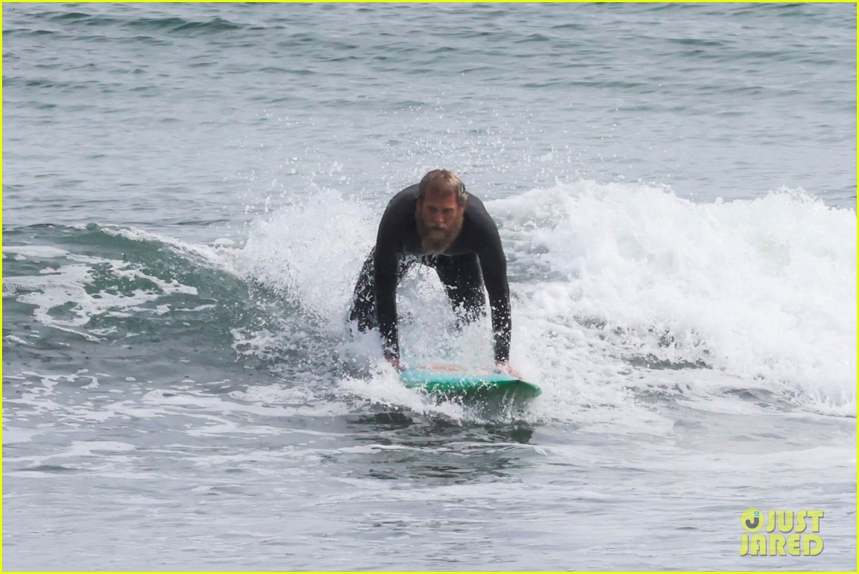 Jonah Hill Suits Up to Go Surfing in Malibu: Photo 4923309 | Jonah Hill ...