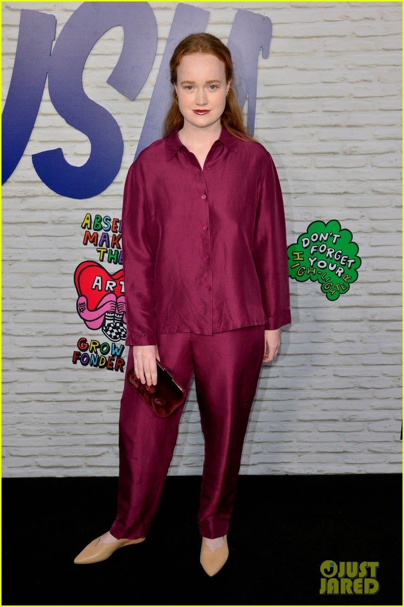 Yellowjackets' Liv Hewson Pulls Their Name Out Of Consideration From ...