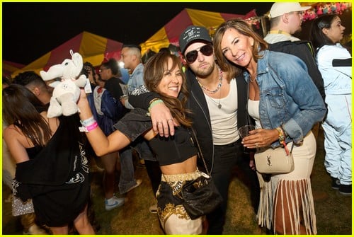 Photo: neon 2023 carnival coachella 2023 48 | Photo 4920851 | Just ...