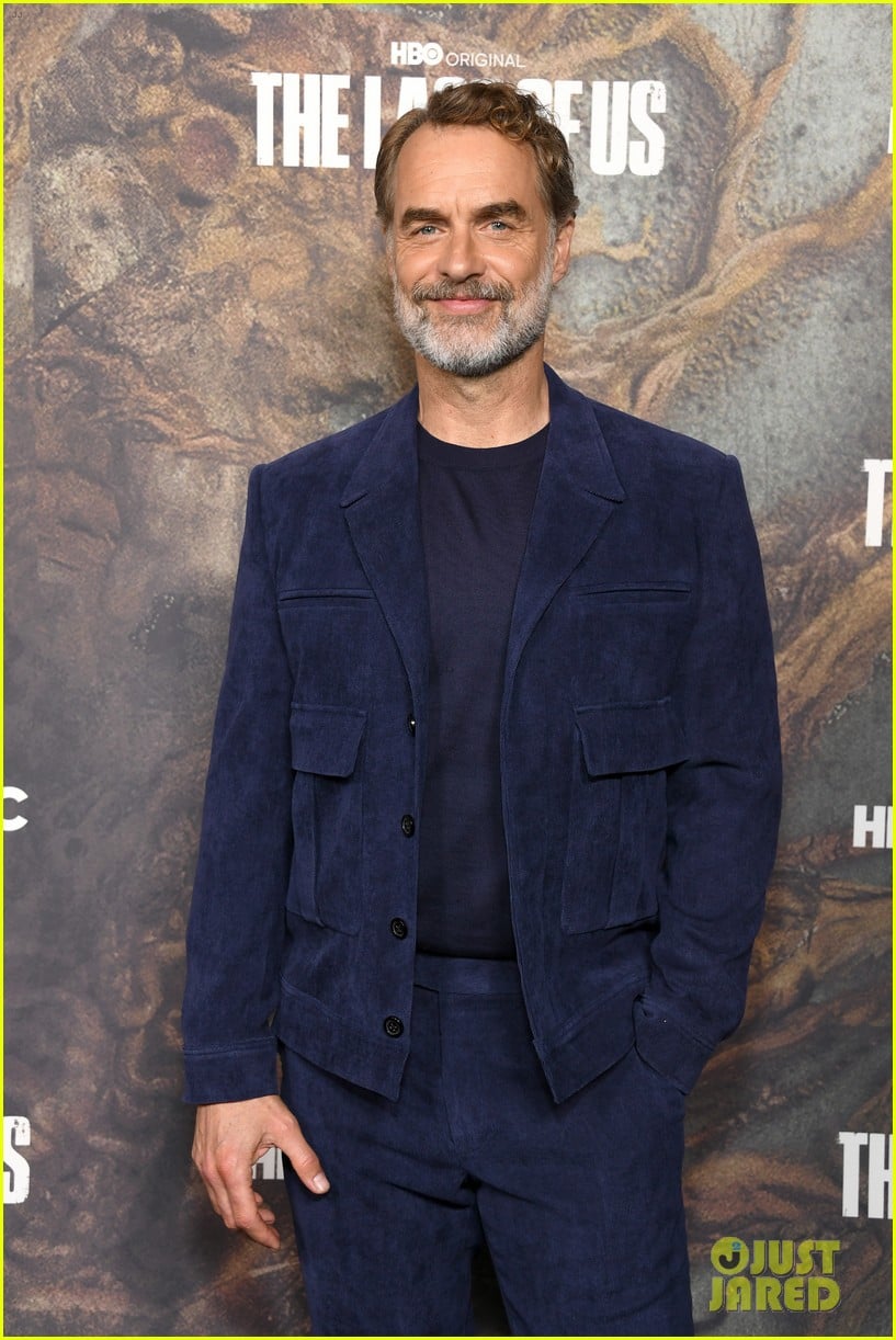 Pedro Pascal & Bella Ramsey Reunite at 'The Last Of Us' FYC Event: Photo 4926216 | Photos | Just ...