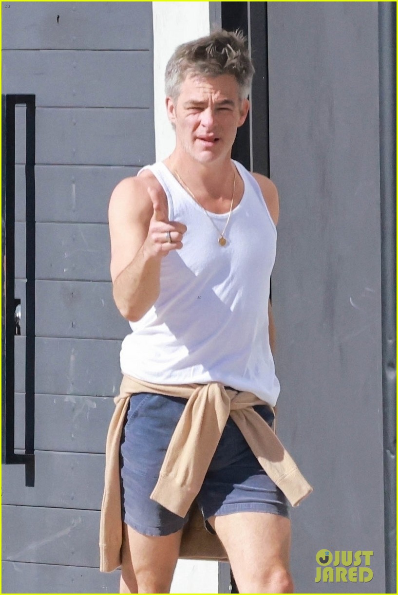 Chris Pine Pairs Tank Shirt with Short-Shorts for Morning Workout ...
