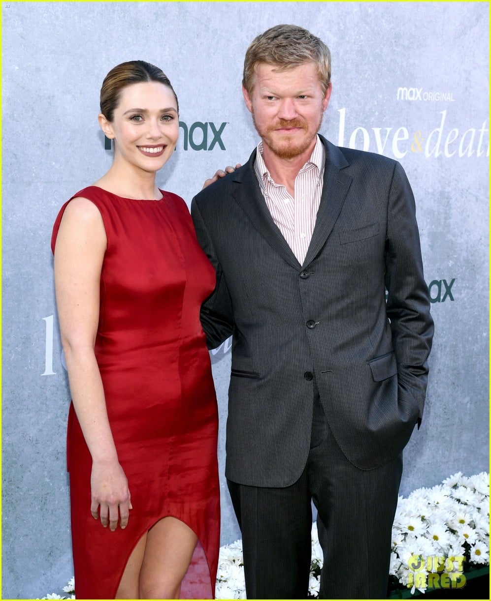 Elizabeth Olsen Goes Ravishing in Red for 'Love & Death' Premiere with ...