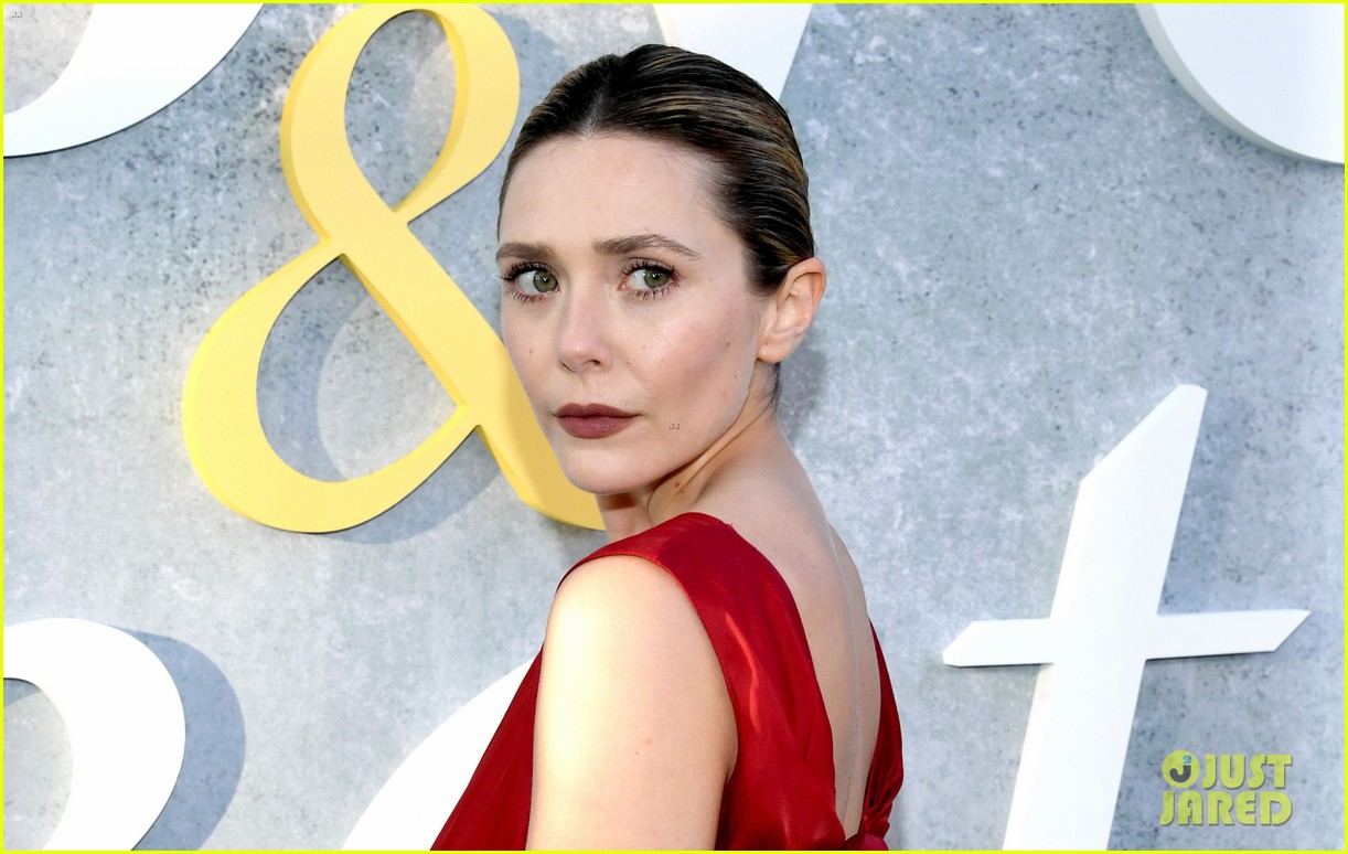 Elizabeth Olsen Goes Ravishing in Red for 'Love & Death' Premiere with ...