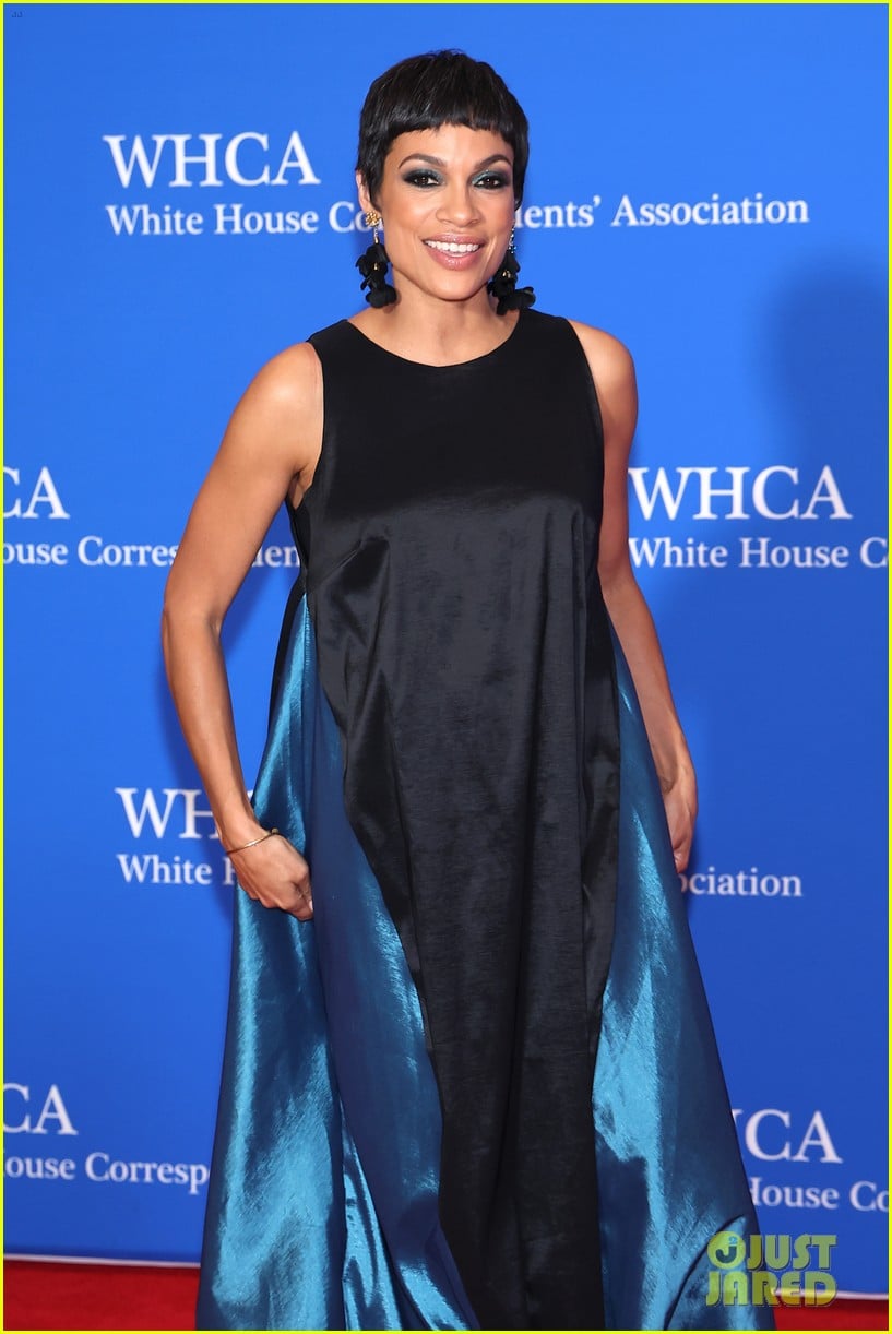 Chrissy Teigen, John Legend, Julia Fox & More Attend White House ...