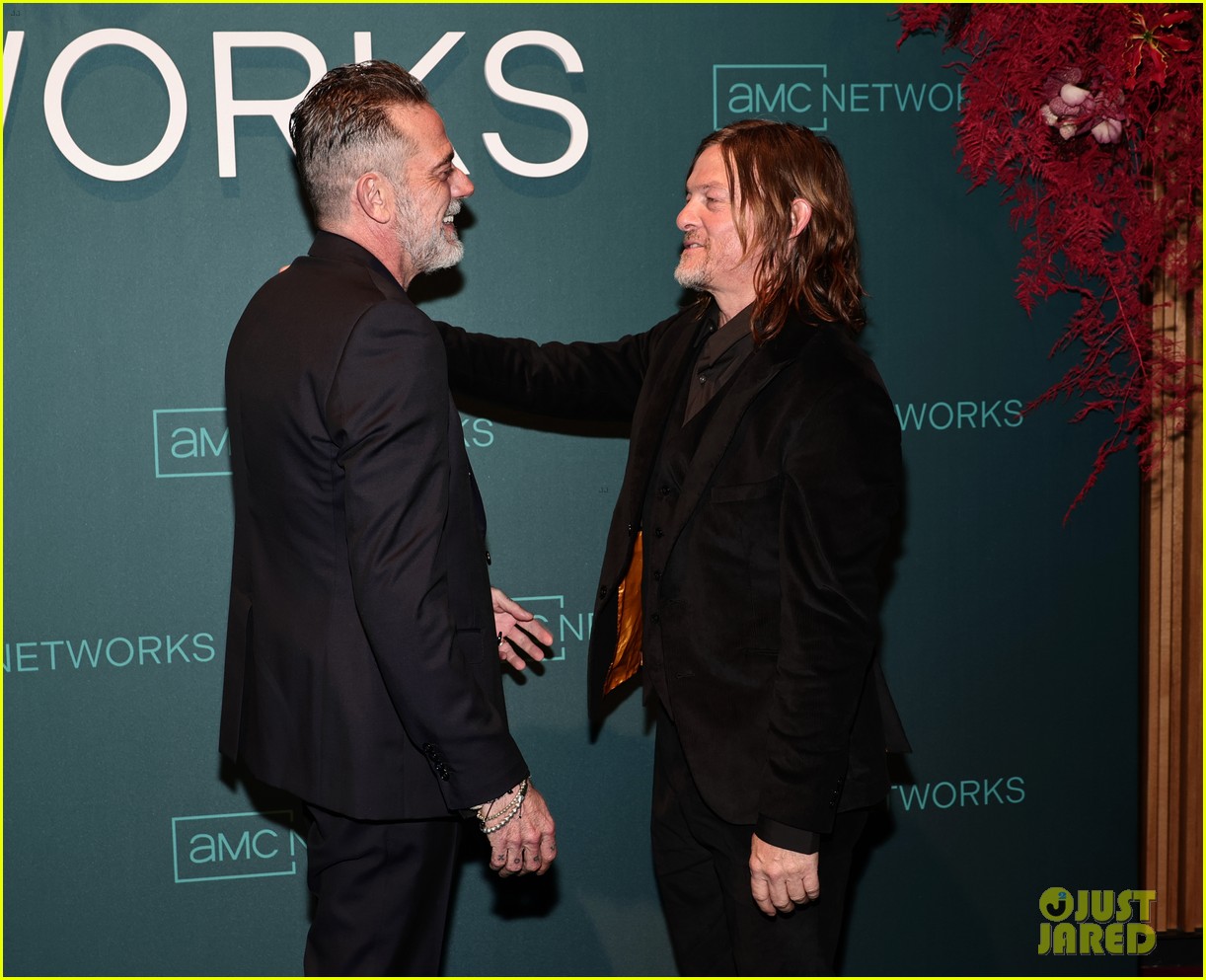 'The Walking Dead' Cast Reunites at AMC Upfronts To Promote New Spinoff ...