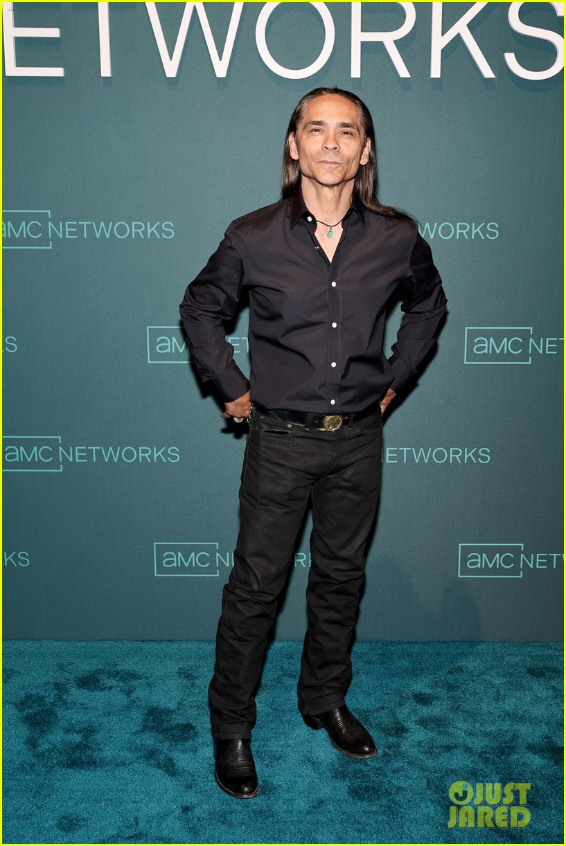 'The Walking Dead' Cast Reunites at AMC Upfronts To Promote New Spinoff ...